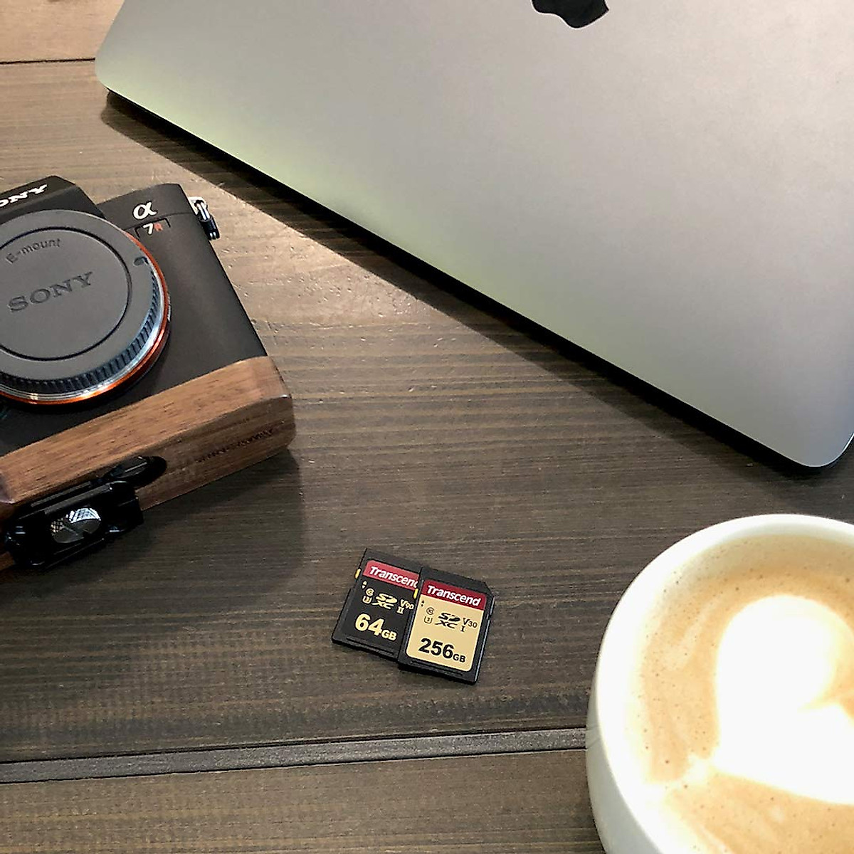 Transcend TS64GSDC700S 64GB UHS-II U3 V90 SDHC Flash Memory Card