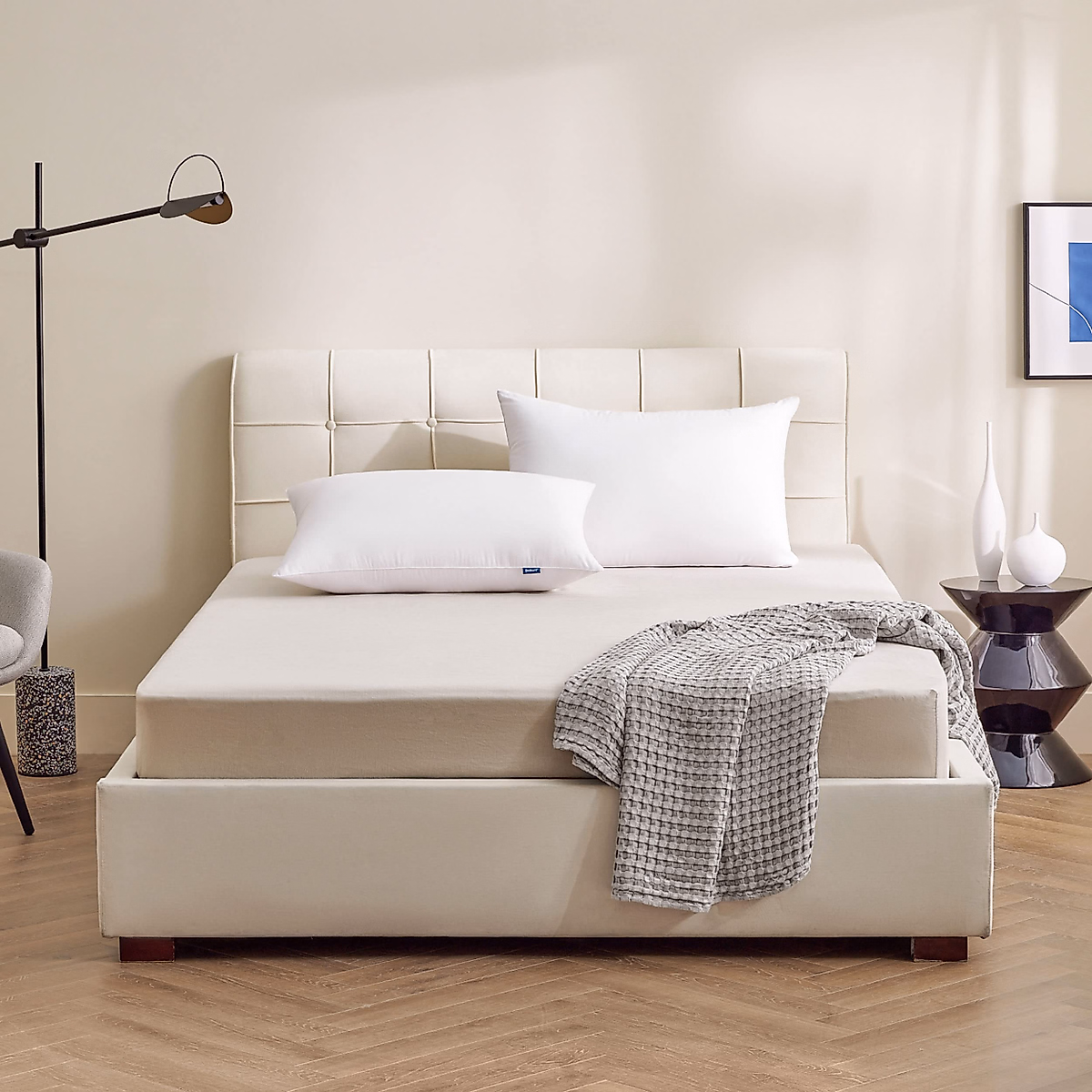 BEDSURE Pillows Queen Size Set of 2 - Queen Pillows 2 Pack Down Alternative Hotel Quality Bed Pillows for Sleeping Soft and Supportive Pillows for Side and Back Sleepers