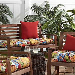 South Pine Porch Outdoor 51x18-inch Bench Cushion, 51x18, Aloha Red Floral