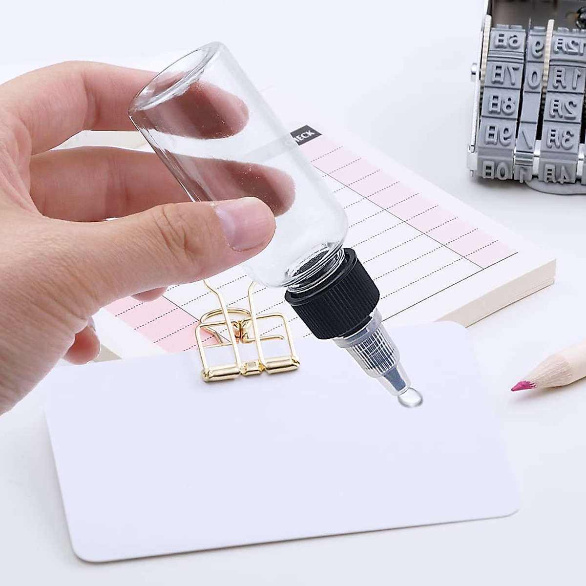 ISUSSER Pack of 40 PCS Clear Refillable Empty Plastic Squeeze Bottle with Black Twist Top Caps, 1oz/30ml