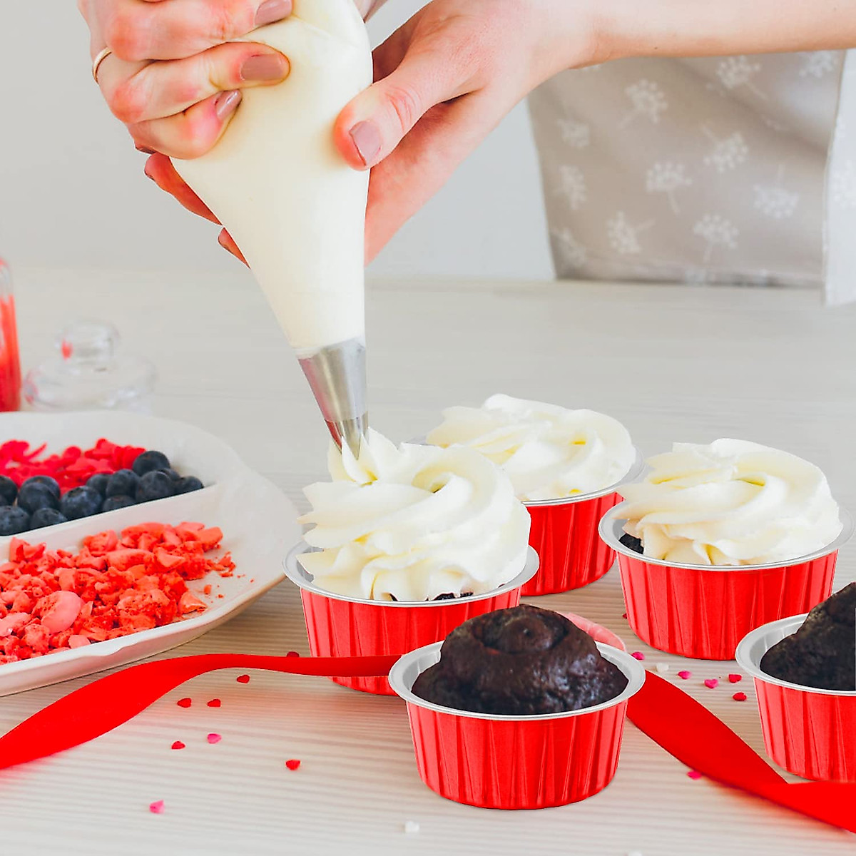 50 Pack Baking Cups with Lids, Aluminum Foil Cupcake Cups Muffin Liners, Disposable Foil Ramekins, Cupcake Holders Dessert Containers Mini Pudding Cups for Birthday, Christmas, Parties, Weddings (Red)