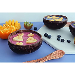 BeeGreeny Premium Coconut Bowls with Spoons (Set of 4) | Polished With Coconut Oil | Handmade, Vegan, Natural, Eco Friendly, Reusable Bowl for Breakfast, Serving, Decoration, Party