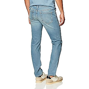 Amazon Essentials Slim Fit Jeans For Men - Light Wash, 33W x 32L