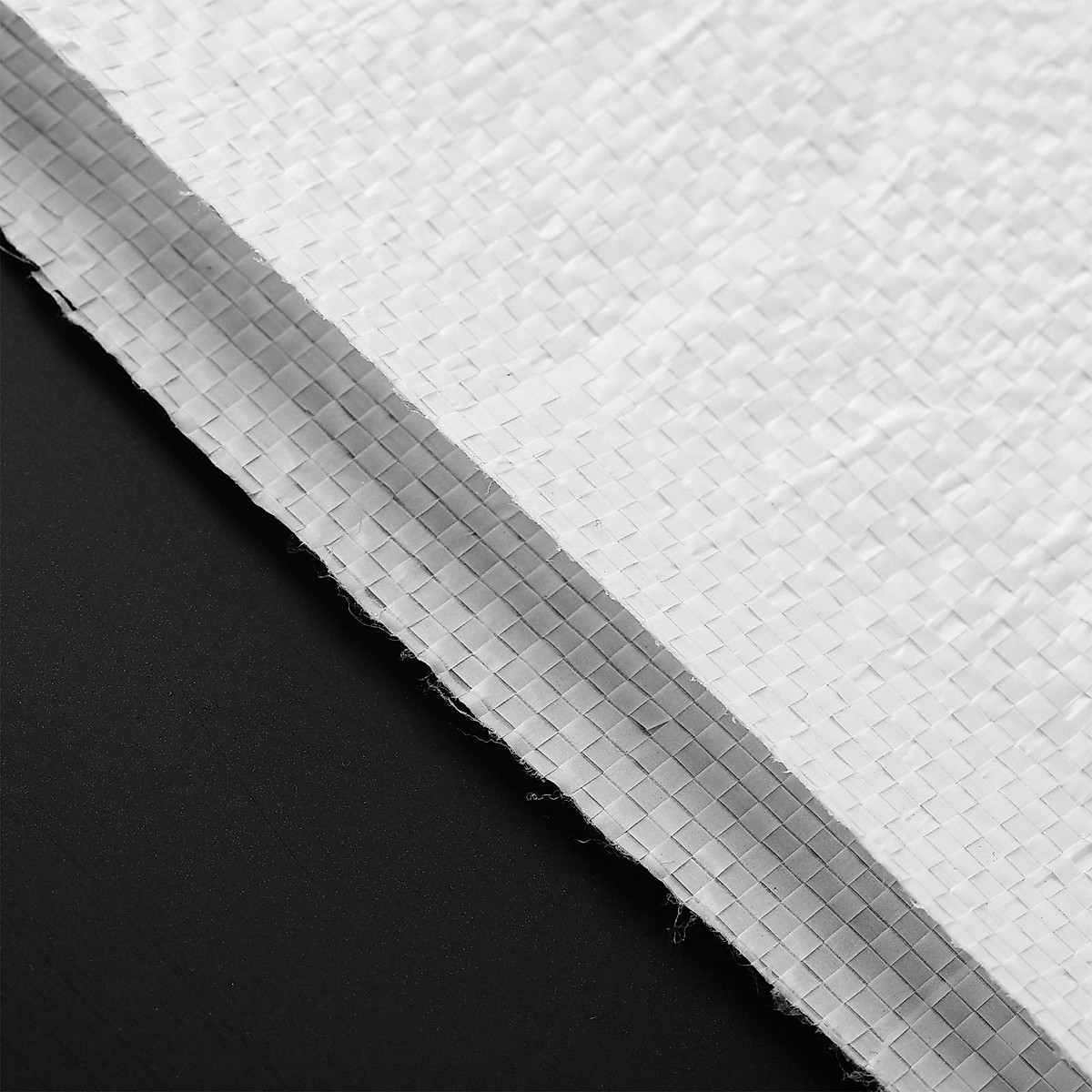 Shappy 100 Pieces Empty Sandbag Heavy Duty Flooding Outdoor Woven Polypropylene Sand Bags with Solid Ties for UV Protection Emergency Situation Roadblock Building Construction, 26 x 14 Inches (White)