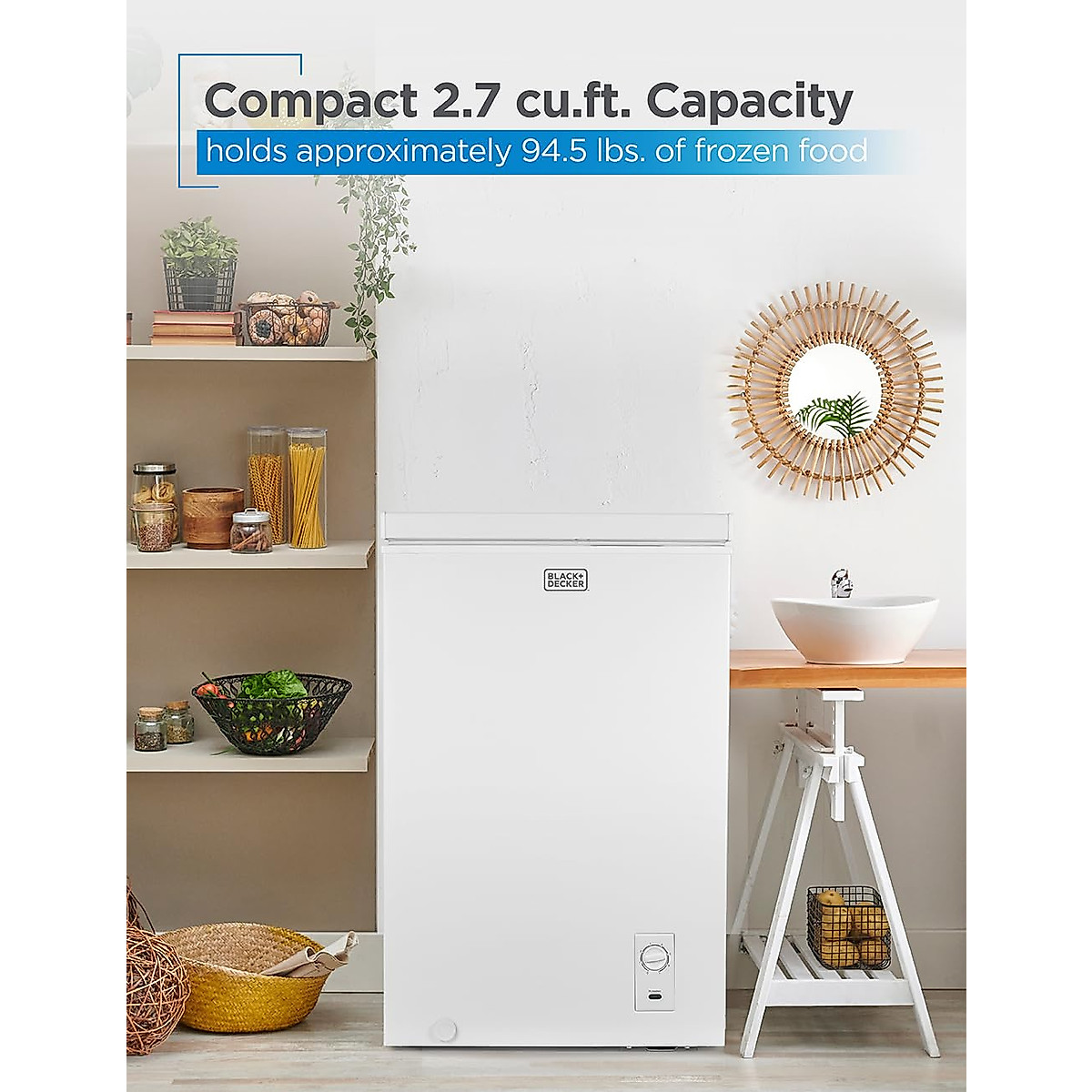 BLACK+DECKER 2.7 Cu. Ft. Compact Chest Freezer, Deep Freezer Holds Up To 94.5 Lbs. of Frozen Food, Removable Storage Basket, BCFK726, White