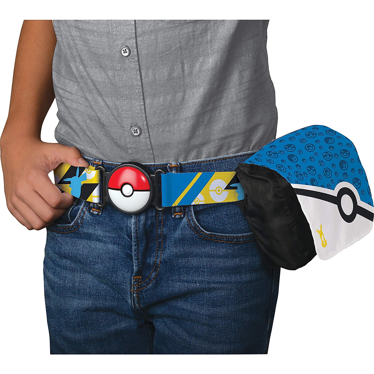 Pokémon Bandolier Set - Features a 2-Inch Pikachu Figure, 2 Clip ‘N’ Go Poke Balls/Belt, and a Carrying Bag - Folds Out Into Battle Mat for 2 Figures