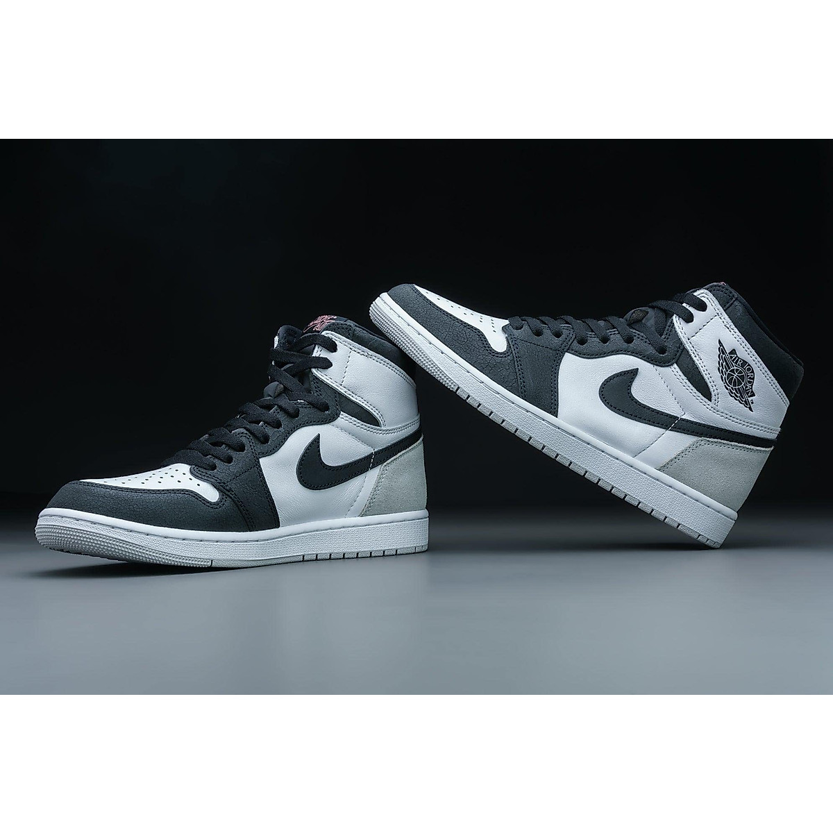 Nike Men's Air Jordan 1 Retro High OG Shoes, White/Black-grey Fog-bleached, 9
