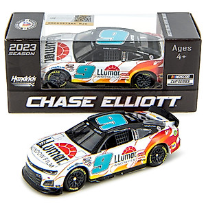 Lionel Racing Chase Elliott 2023 Llumar Diecast Car 1:64 Scale
