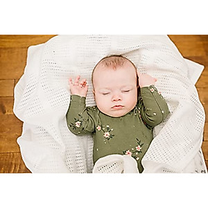 lulujo Baby Cellular Baby Blanket, White