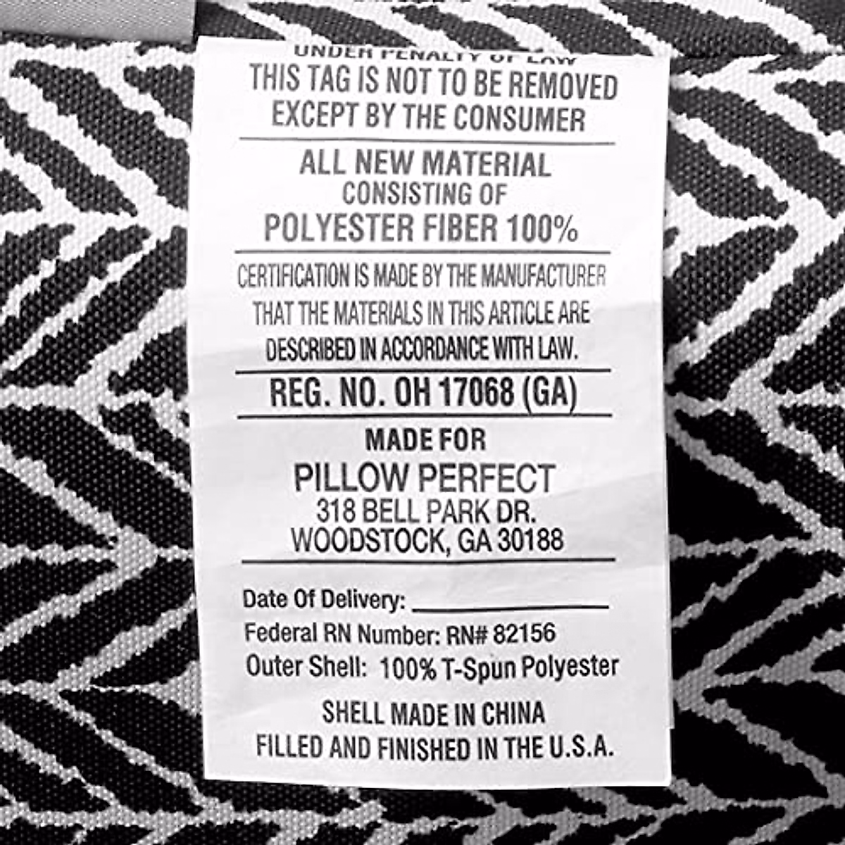 Pillow Perfect Outdoor/Indoor Herringbone Night Square Corner Chair Cushion, 36.5" x 18", Black