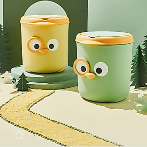 WOOXGEHM Plastic Mini Trash Can with Lid, Cute Cartoon Design, Small Desktop Trash Can for Home/Office/Kitchen/Dresser Desktop/Bedroom/Bathroom(Yellow)
