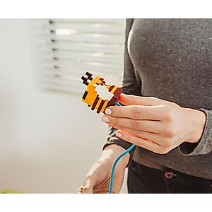 Minecraft Yellow Bee Battery-Powered Reading Light with Clip and Adjustable Arm