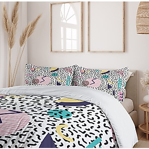 Ambesonne 90s Duvet Cover Set, Geometric Pattern in Retro Style Round Half Moon Triangle Shapes Art, Decorative 3 Piece Bedding Set with 2 Pillow Shams, Queen Size, Navy Yellow