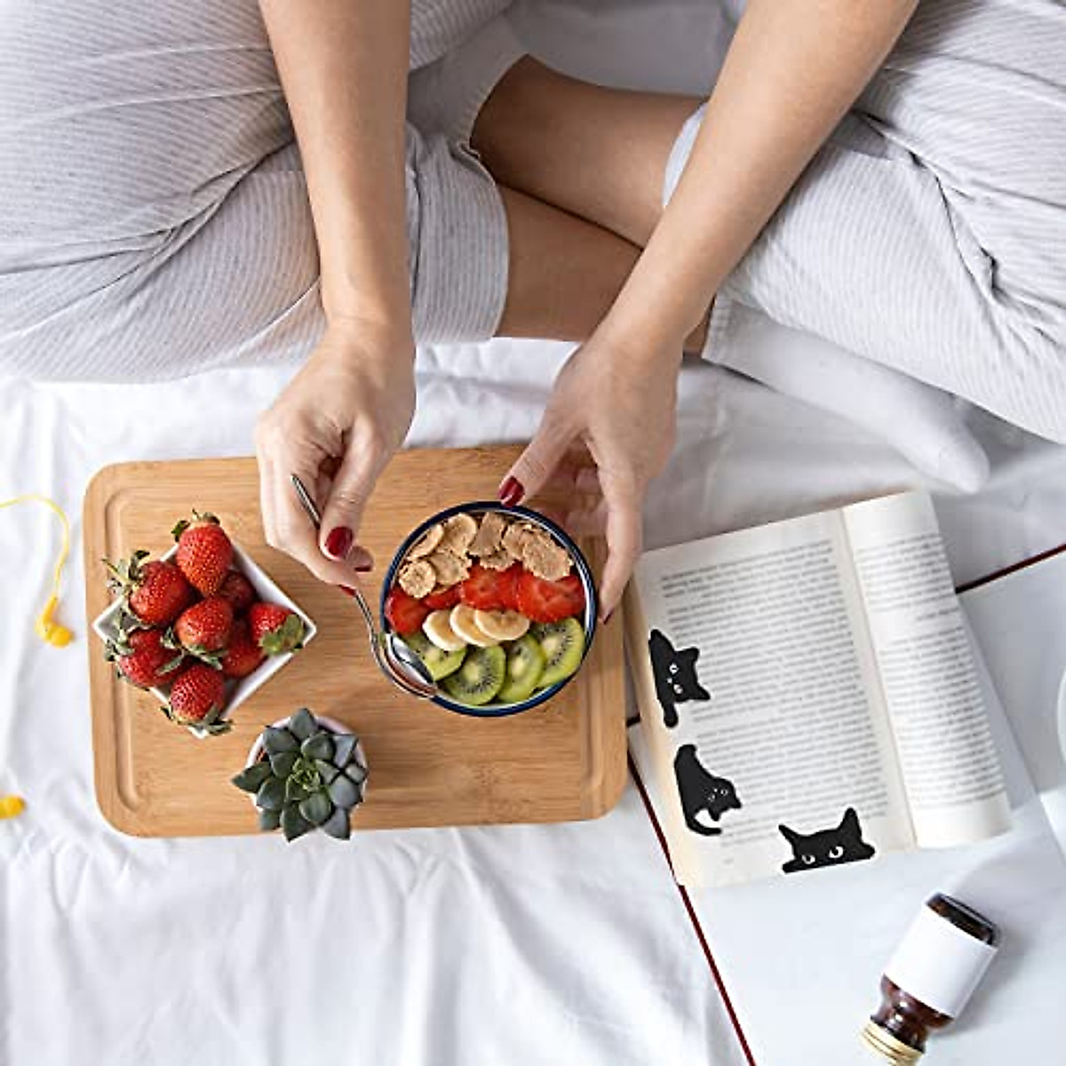 30 Pieces Magnetic Bookmarks for Book Lovers, Cat Cute Bookmarks, Kawaii Bookmark Cat Book Mark Magnetic Book Page Clips for Kids Students Teachers School Home Office, 7.9 x 3.9 Inch,15 Styles