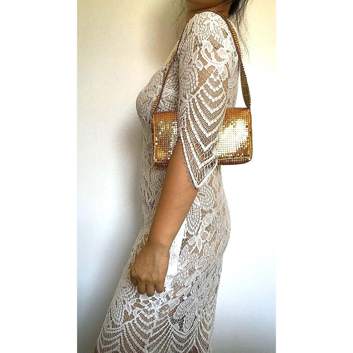 Women Vintage Evening Clutch Metal Mesh Purse with Short Shoulder Strap (Gold)