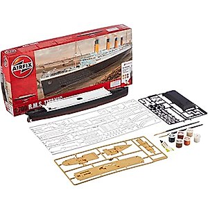 Airfix 1:700 RMS Titanic Gift Set - Plastic Model Kits, Model Ship & Boat Building Kits for Adults, includes: 1:700 Scale Model of The RMS Titanic, 6 Humbrol Acrylic Paints, 2 Brushes & 1 Poly Cement
