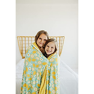 Copper Pearl Jumbo Premium Knit 3 Layer Stretchy Throw Blanket Lemon