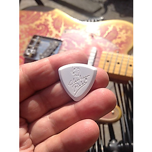 ChickenPicks guitar picks 2 x ChickenPicks Bermuda III 2.1 mm