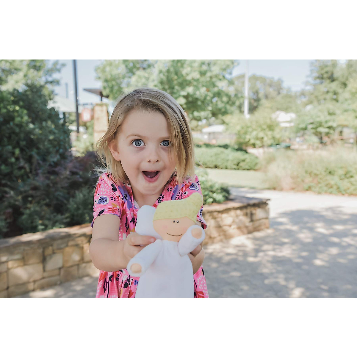 The Angel Gift Book Set: A Book Reminding Children That Angels are Watching Over Them, Baptism Gifts for Girls, Comfort Gifts, Comfort Book (Faith Version for Girls)