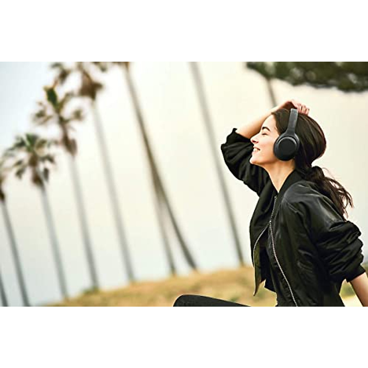 Sony WH-XB900N Wireless Noise Canceling Over-the-Ear Headphones - Black.WHTBOX (Renewed)