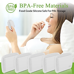 7 Pieces Pill Organizer Reusable Pocket Pill Case Portable Open Pill Pouch Silicone Small Pill Box Pill Container Pill Holder Pill Bags Organizing Medication, Vitamins, and Tablets for Travel (White)