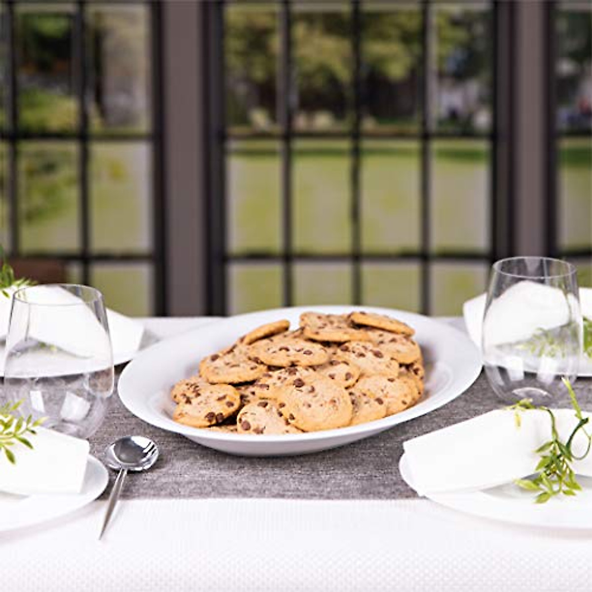 Plasticpro Plastic Oval Serving Trays - Serving Platters Oval 11 X 16 Disposable Party Dish White Pack of 4