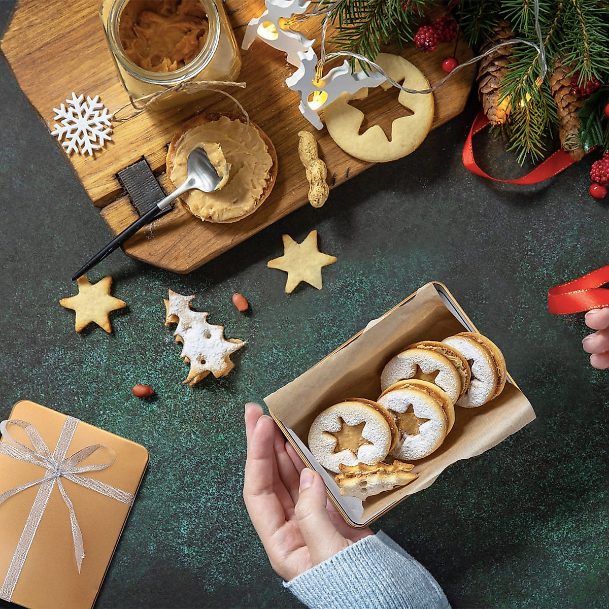 Empty Metal Tins Box,6 Pack Stainless steel Tins Small Tin Boxes with Lids,Gold Metal Containers Stainless steel Tins Cans Storage Container for Treats, Candle, Favors and Crafts (4.7x3.5x1.6 Inches)