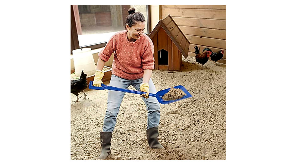 Sand Dipper: Ultimate Treasure Shovel for Beach Fun