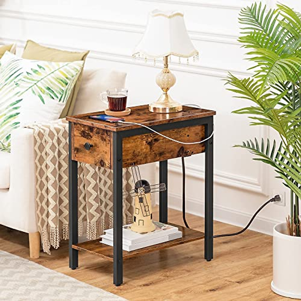 HOOBRO Side Table with Charging Station, Narrow Nightstand with Drawer & USB Ports & Power Outlets, End Table for Small Spaces, in Living Room, Bedroom, Wood Look Accent Table, Rustic Brown BF041BZ01
