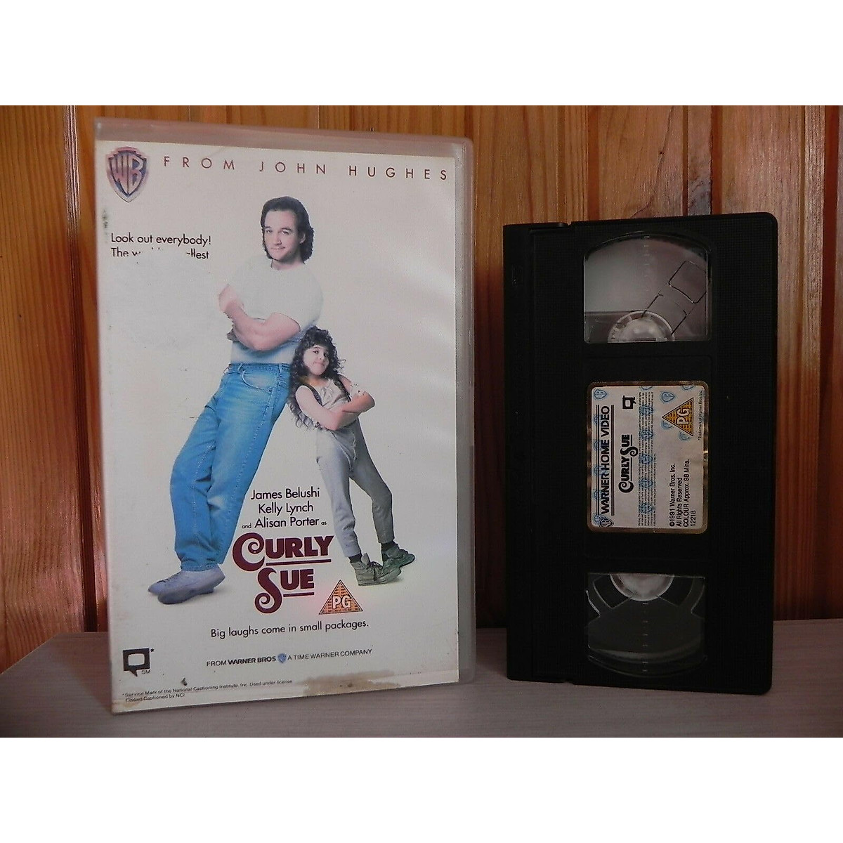 Curly Sue - James Belushi - Favourite Comedy - Warner Big Box - 1992 Video - VHS