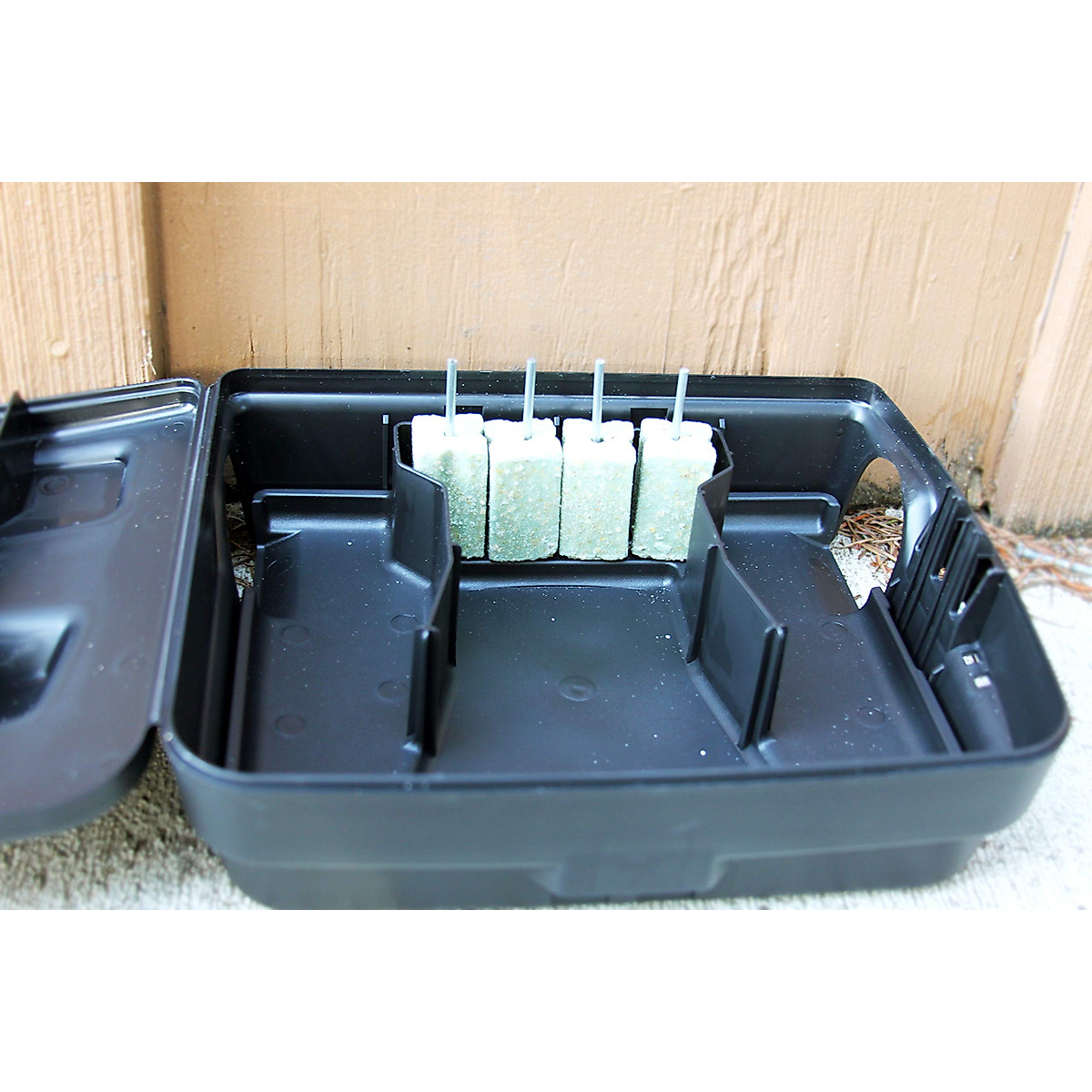 Tomcat Bait Station | Bullet Rat Bait Stations - Set of 6 | Complete Rodent Control Solution