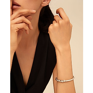 UNOde50 - Bracelet Journey