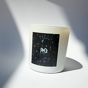 R+Co Stars Align Scented Candle 255 g / 9 oz