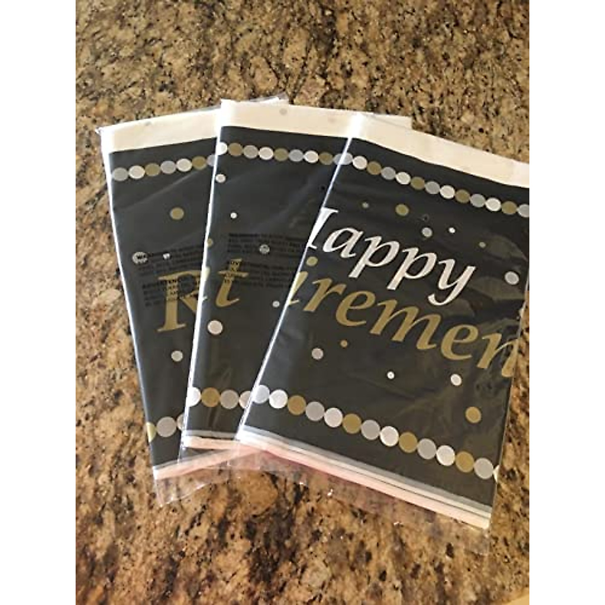 Oojami 3 Pack Happy Retirement Tablecover