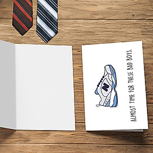 Qiliji Funny Dad Shoes Father's Day Card, Birthday Card for Old Man, New Balance Greeting Card for New Dad, Pregnancy Announcement Card, Retirement Card