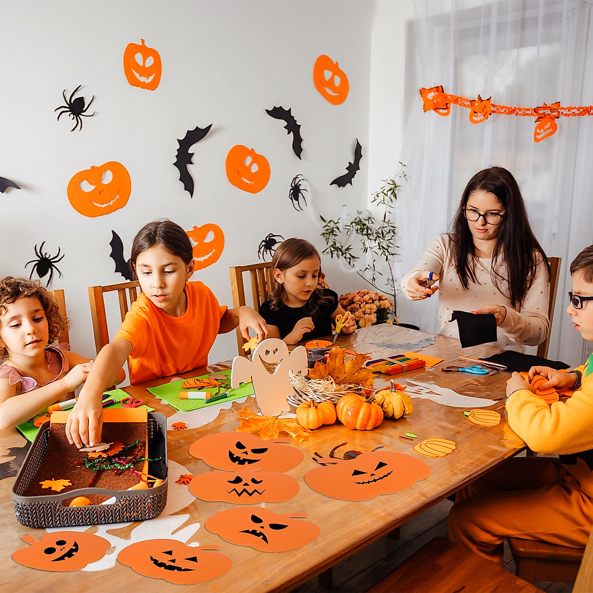 500 Pcs Pumpkin Shape Paper Cutouts Fall Classroom Bulletin Board Cutouts 5.9'' Pumpkin Die Cuts with Glue Points for Kids Classroom School Fall Halloween Thanksgiving Decor