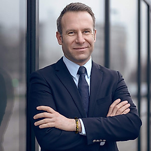 2 Pieces 12 mm Feng Shui Bead Bracelet Chinese Bracelet with Hand Carved Black Amulet Bead Bracelet Pi Xiu for Attracting Wealth and Good Luck for Women Men (Two Thermochromism One Gold)