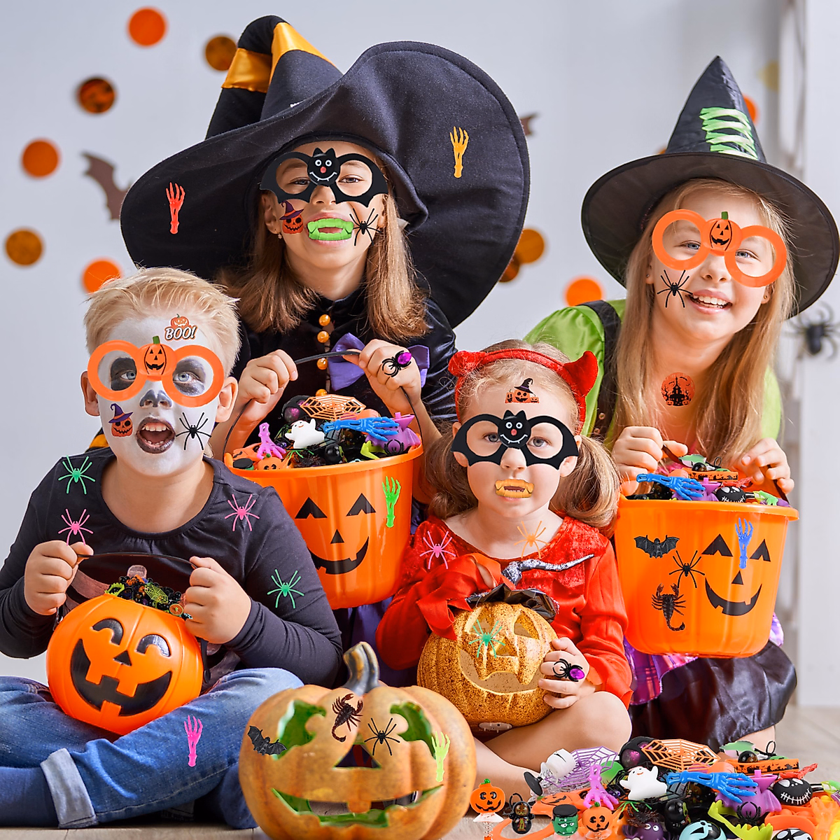 PURPERCAT 248 Pcs Halloween Party Favors, Bulk Halloween Toys Halloween Party Toys Assortment Goodie Bag Stuffers Pinata Filler Trick or Treat Classroom Party Supplies for Kids Classroom Prize