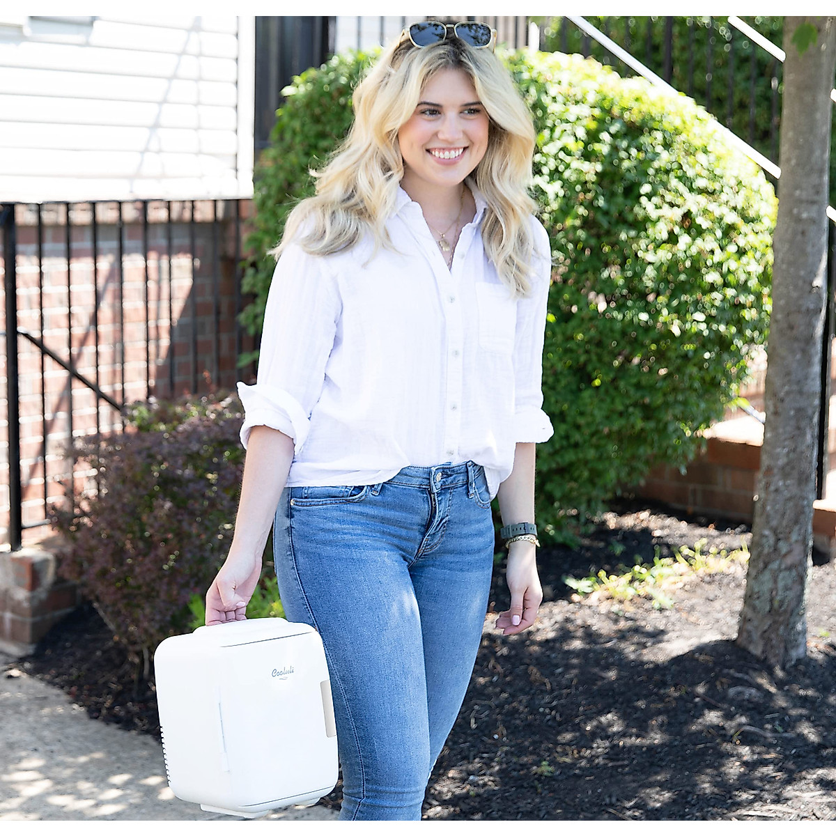 Cooluli Skincare Mini Fridge for Bedroom - Car, Office Desk & Dorm Room - Portable 4L/6 Can Electric Plug In Cooler & Warmer for Food, Drinks, Beauty & Makeup - 12v AC/DC & Exclusive USB Option, White