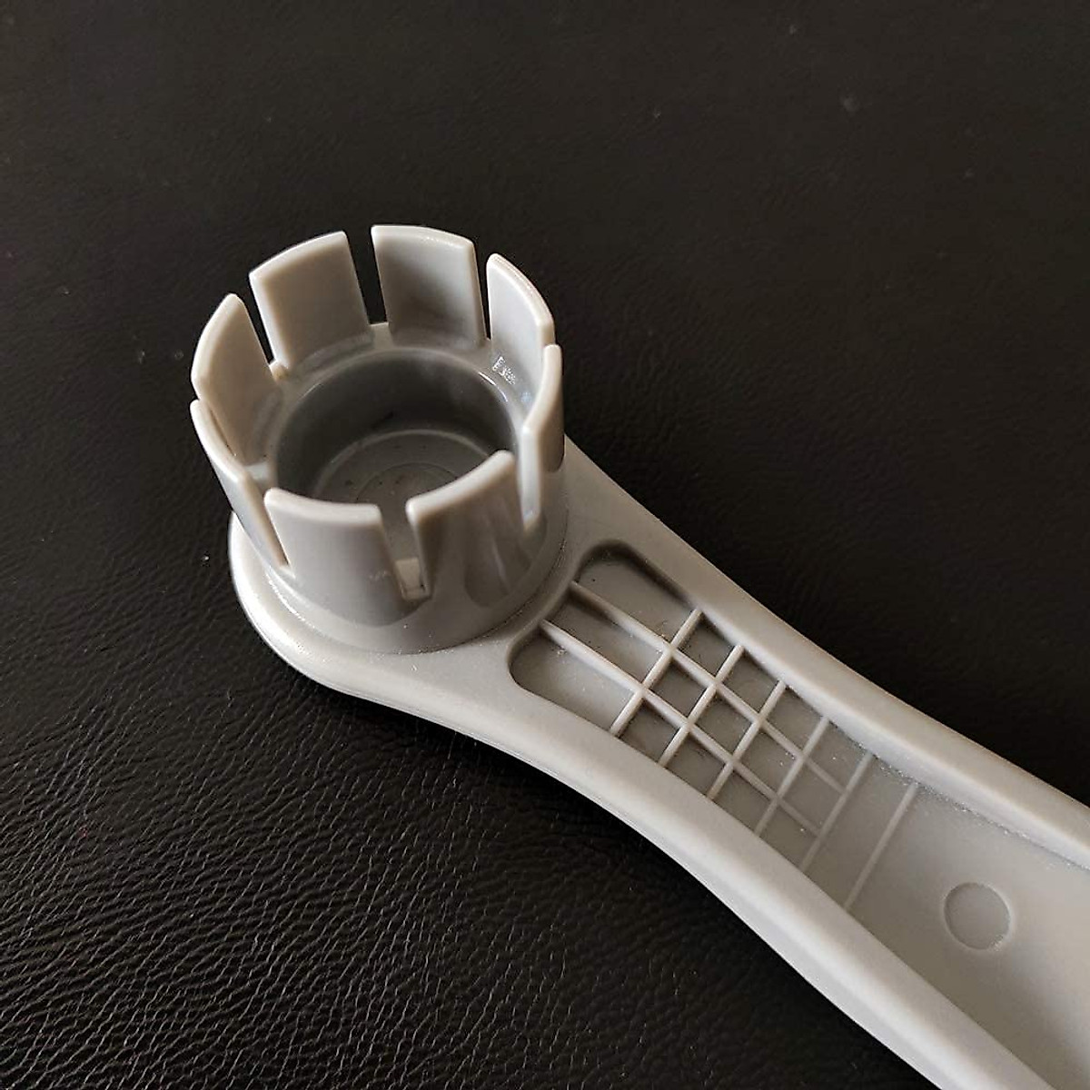 Wrench for Air Valves Inflatable Boat Raft (Wrench 8-Groove)