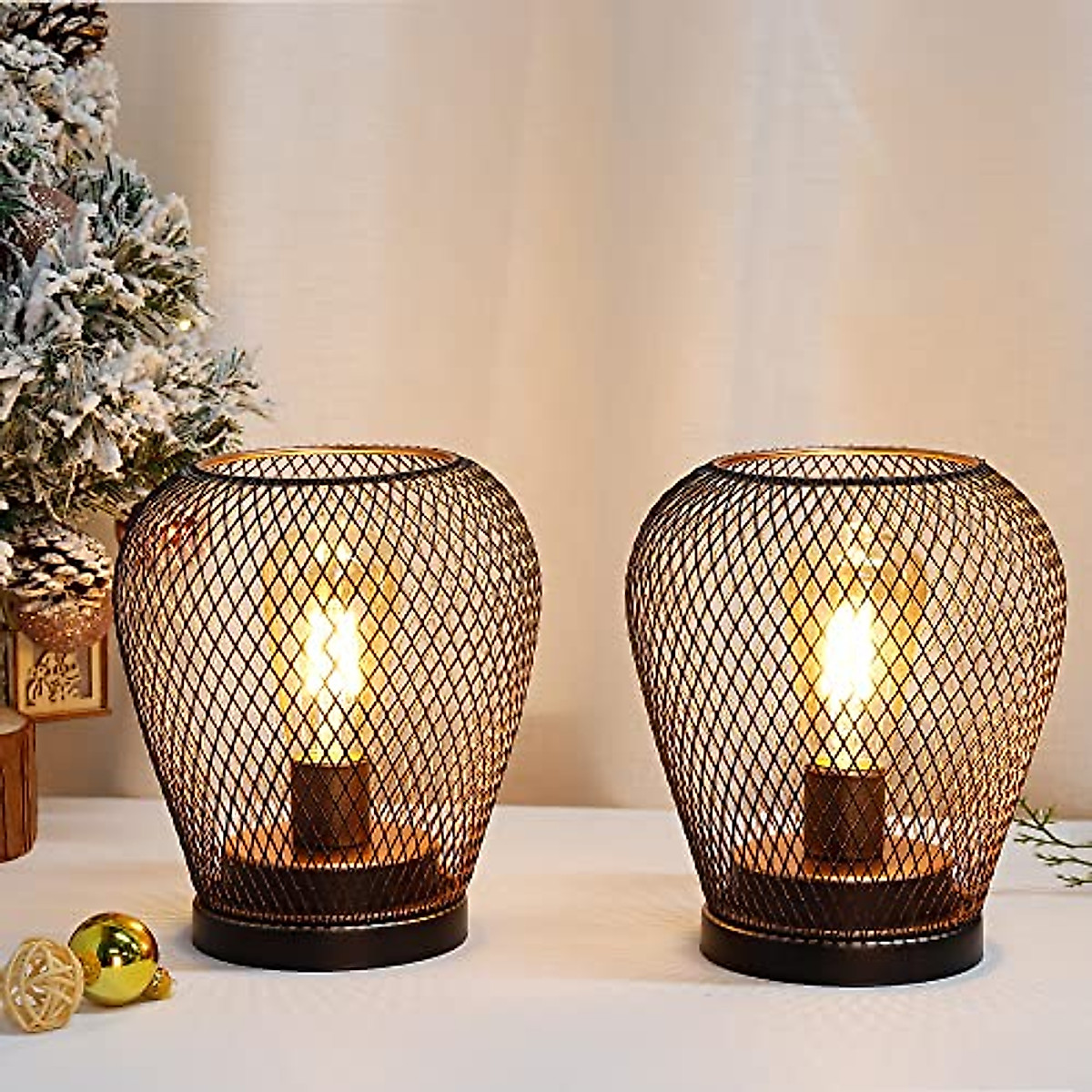 JHY DESIGN Set of 2 Metal Cage LED Lantern Battery Powered,Cordless Accent Light with LED Edsion Style Bulb.Great for Weddings,Parties,Patio,Events for Indoors Outdoors（Diamond Shape)