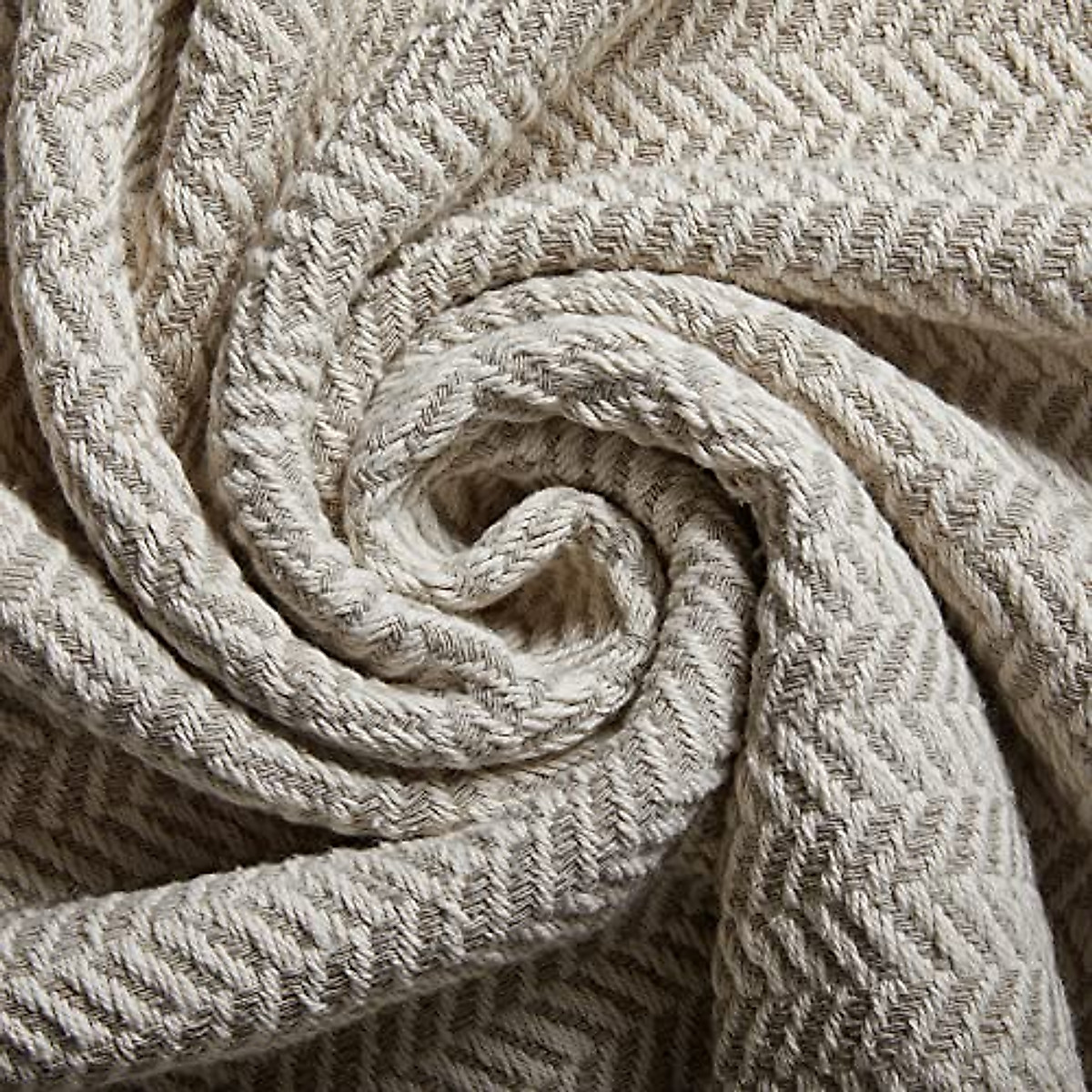 Americanflat 100% Cotton Throw Blanket for Couch - 50x60 - All Seasons Neutral Lightweight Cozy Soft Blankets & Throws for Bed, Sofa or Chair. Indoor or Outdoor [Cream Beige Zig Zag]