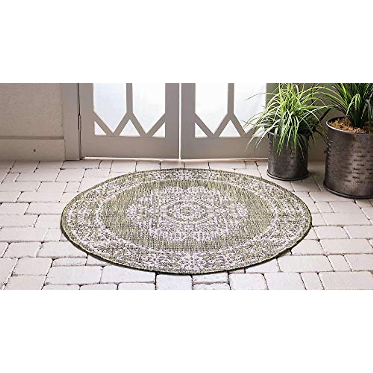 Unique Loom Outdoor Traditional Collection Area Rug - Timeworn (4' 1" Round, Green/ Gray)
