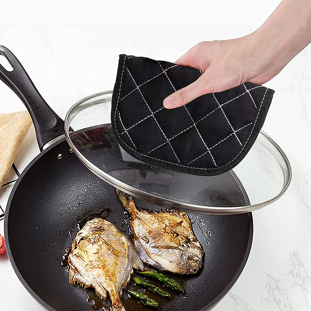 Funny Possum Gift Opossum Lover Gift Possum Pot Holder My Neck My Back Opossum Oven Mitt Possum Lover Gift(Possum potholder)