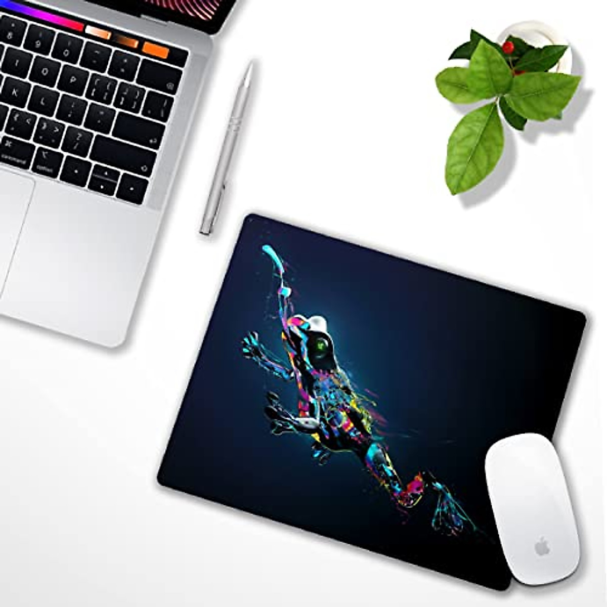 pabruna Cool Mousepad Rectangle Gaming Computer Mouse Pads for Wireless Mouse Non-Slip Rubber Personalized Design with Frog Anime Small Mouse Mat