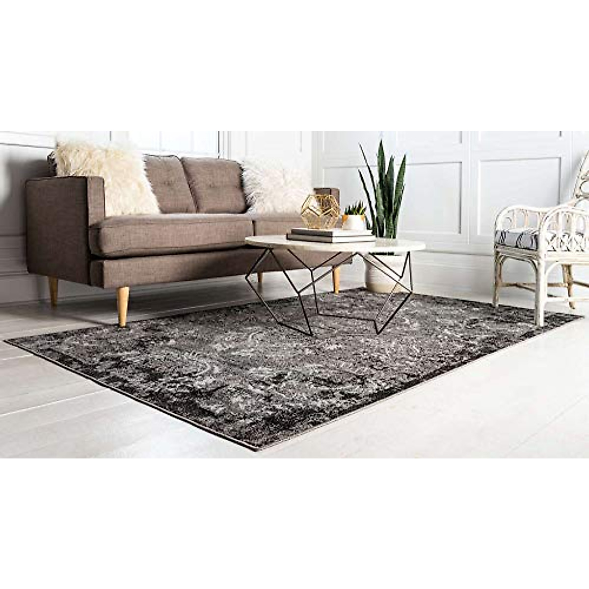 Unique Loom Outdoor Botanical Collection Area Rug - Manchester (9' x 12' 2" Rectangle, Light Gray/ Black)