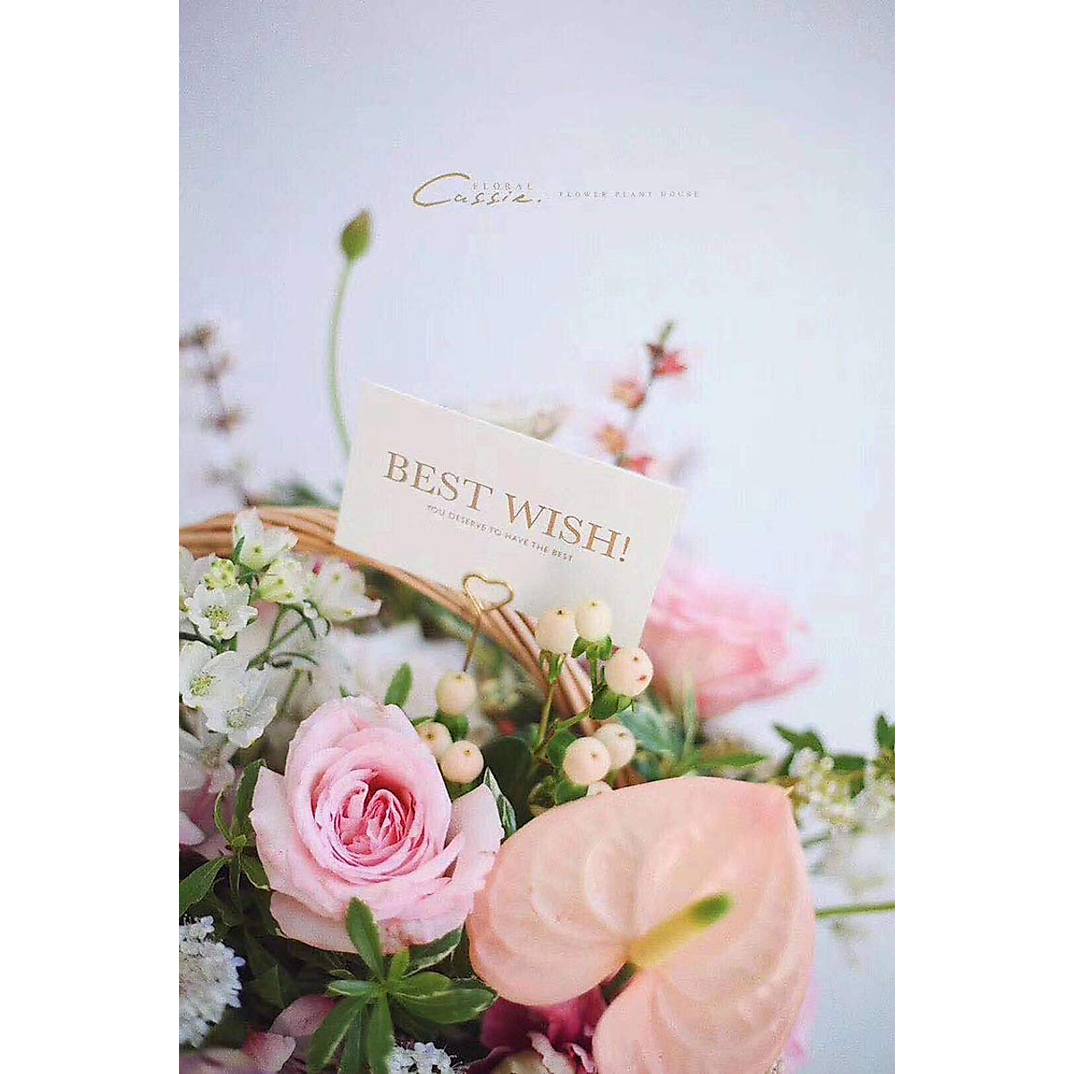 JoeYoo 30 Pcs Metal Wire Floral Place Card Holder, DIY Craft Wire Clip Table Card Note Photo Memo Holder, Metal Clamp Clay Cake Decoration Accessories (Heart Shape)