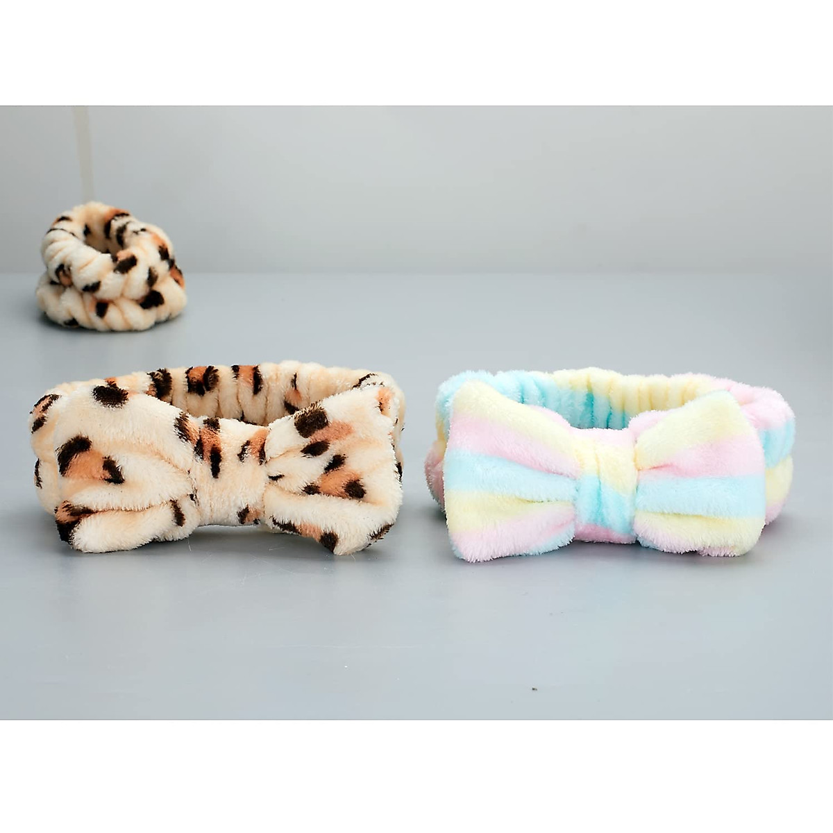 Doromy 6Pcs Headband Wrist Washband Scrunchies Cuffs Reusable Spa Headband Wrist Washband Face Wash Set Towel Facial Makeup Headband High Elastic Hair Band Wristband For Women Girls