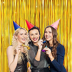 FANNEV 3pcs 3.3 * 8.2ft Gold Tinsel Foil Fringe Curtains Streamers for Birthday Graduation Wedding Engagement Bridal Shower Bachelorette Holiday Gold Party Decorations, Christmas Photo Back Drop
