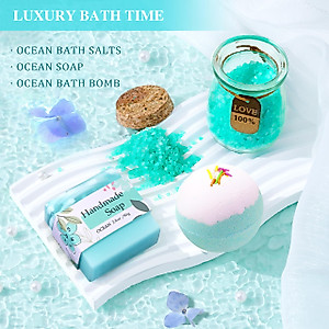 Graduation Gifts for Her 2025, College Graduation Gifts Basket Congratulations Gifts Set for Graduates Daughter Friends Nurse Insulated Tumbler Beach Towel Pouch Bag Candle Socks for Class of 2025